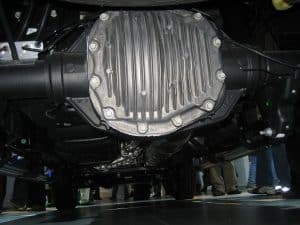 Which are the Common Rear Differential Leak Symptoms In a Car - How to ...