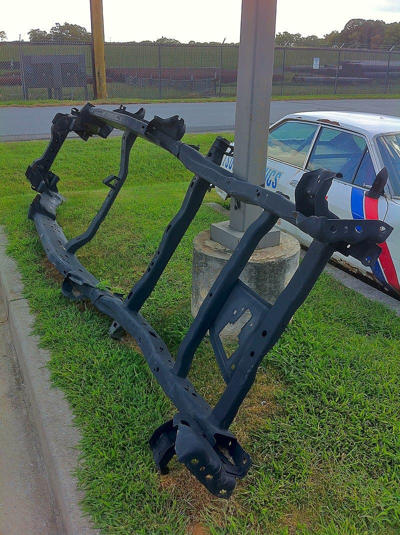 What Is Frame Damage on a Car - Is It a Serious Car Problem? - Motor ...